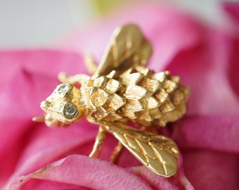 14k Bee Pin Brooch - Etsy