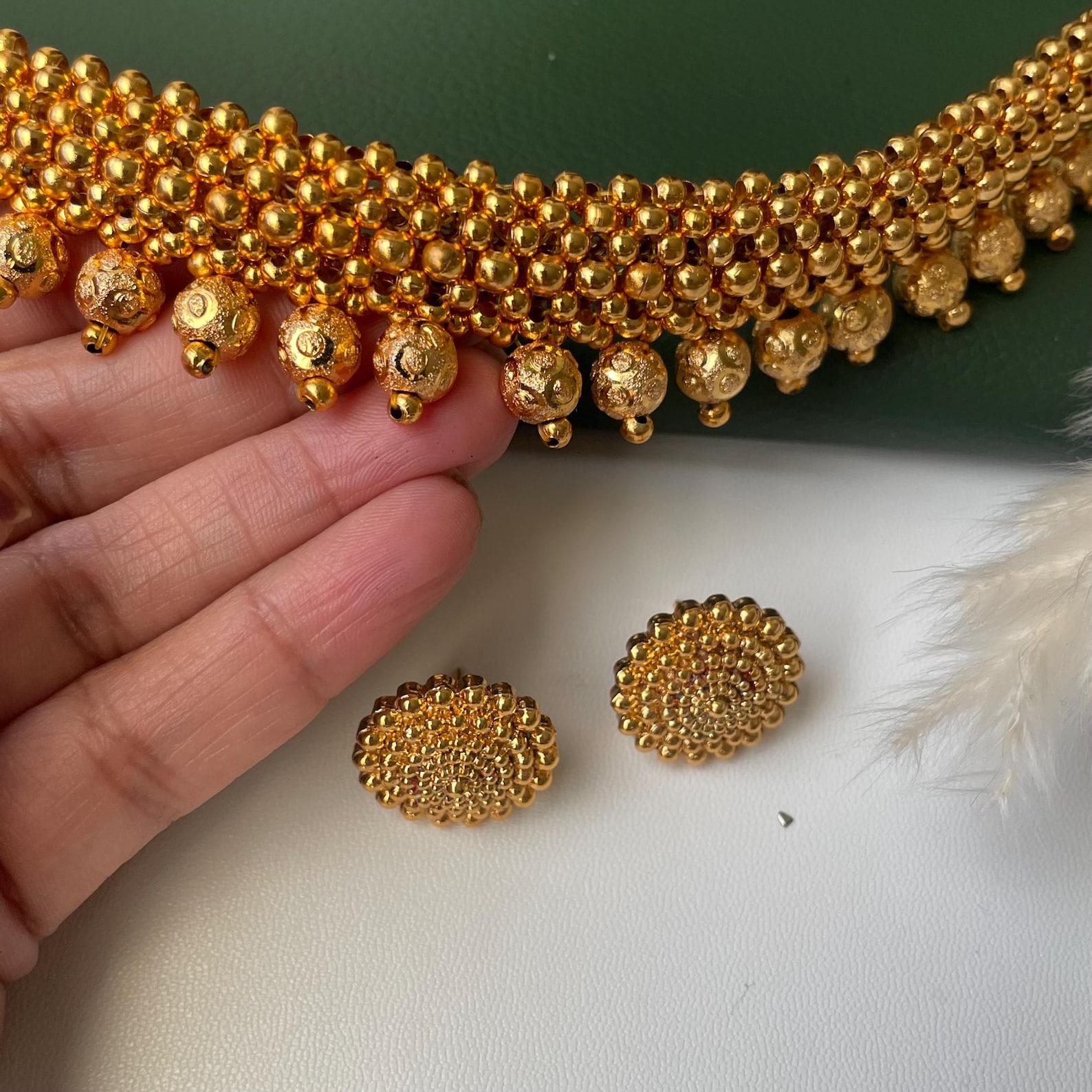 Maharashtrian Fancy Gadhi Thushi With Earrings| Long Fancy Putli Haar ...