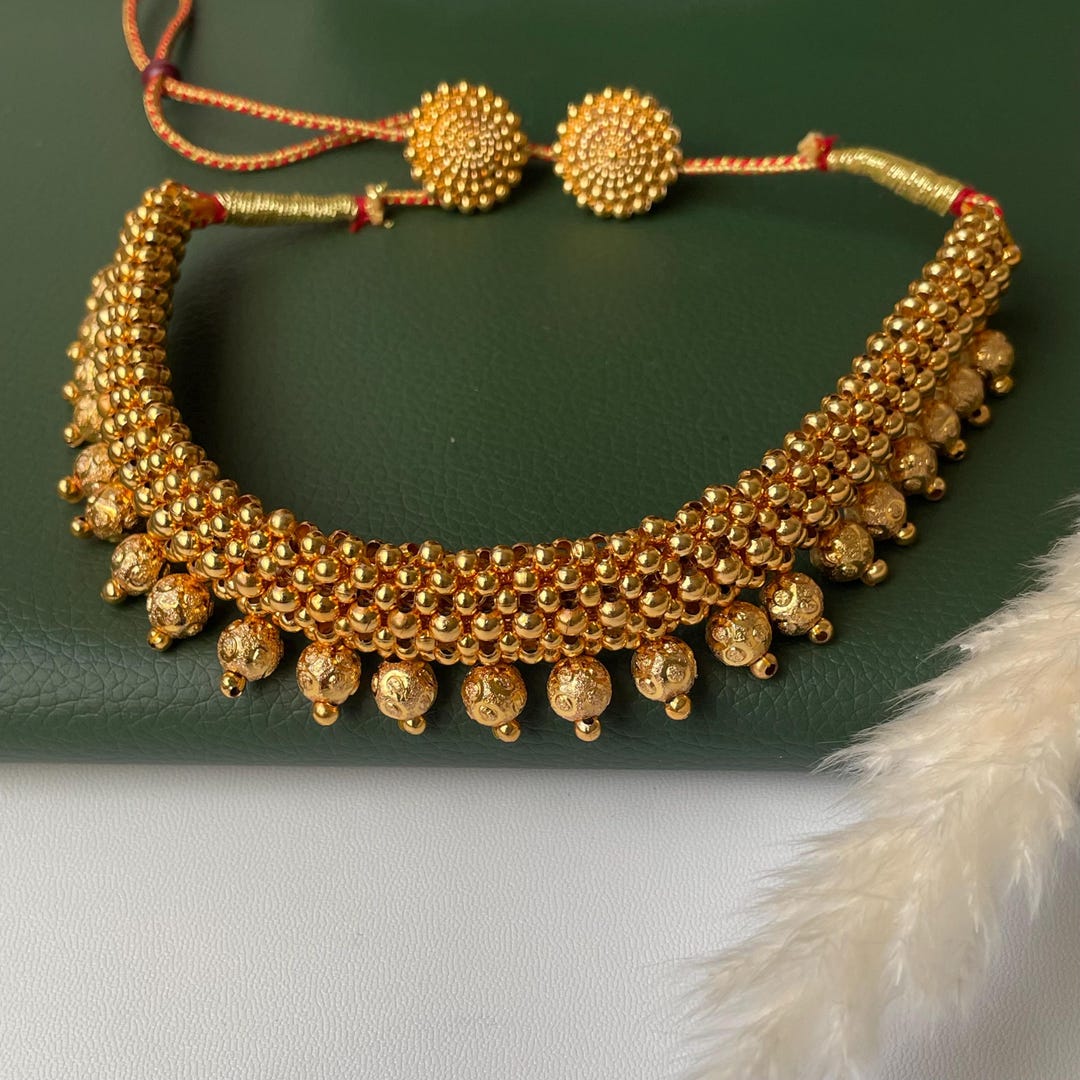 Maharashtrian Fancy Gadhi Thushi With Earrings| Long Fancy Putli Haar ...