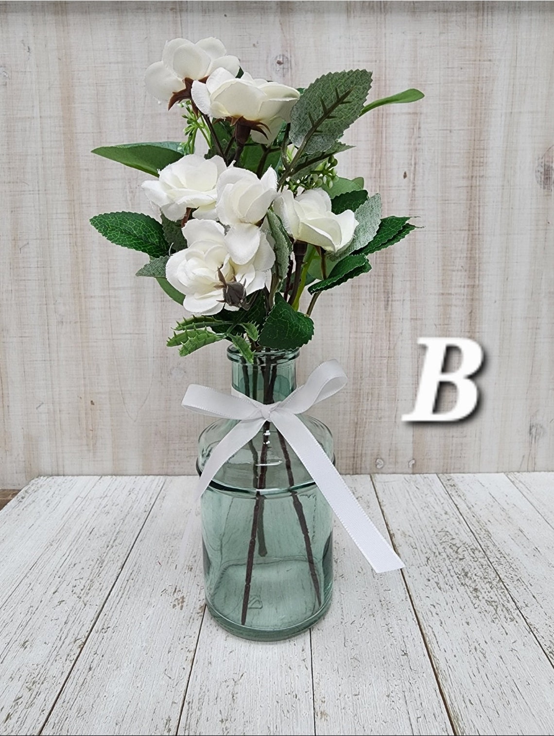 Mini Glass Vase With Silk Mini Roses Wedding Centerpiece - Etsy