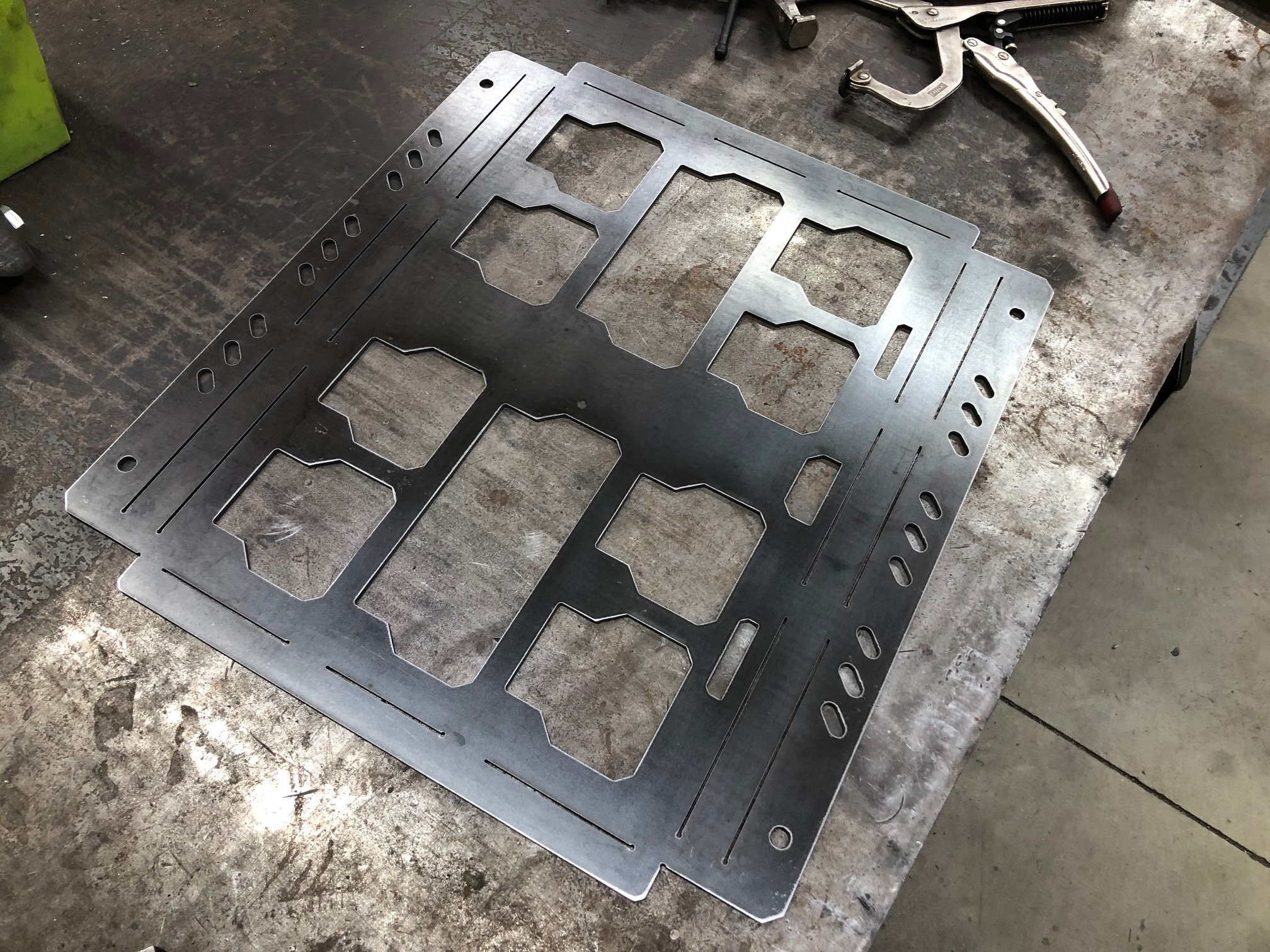 Milwaukee Packout Mounting Plate (full 1.0) DXF Files for Plasma ...