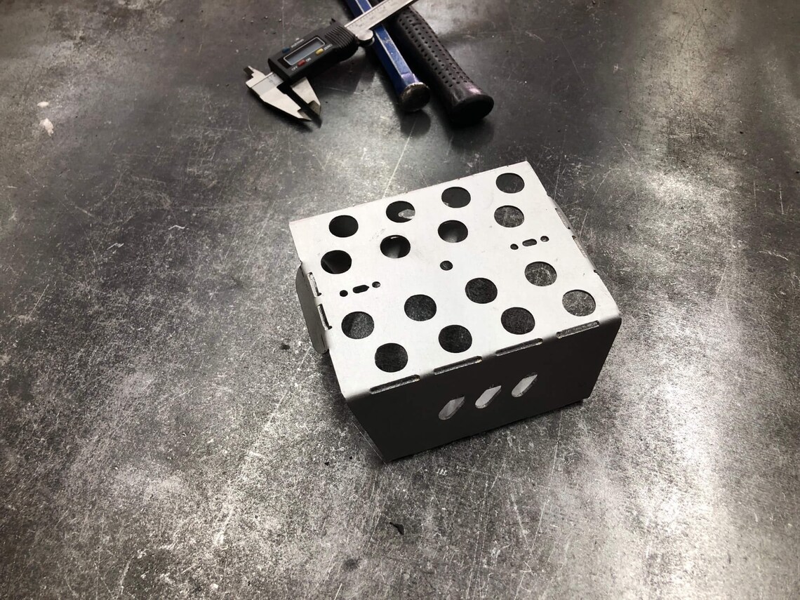 Spark Plug Storage Caddy 16 Rack DXF File for Plasma, Garage, Workshop ...