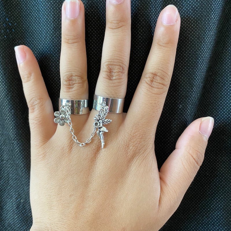 Connected Ring - Etsy