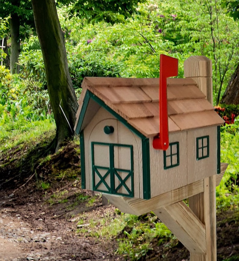 Amish Mailbox - Handmade - Wooden - Clay - Barn Style - Mailbox - With ...