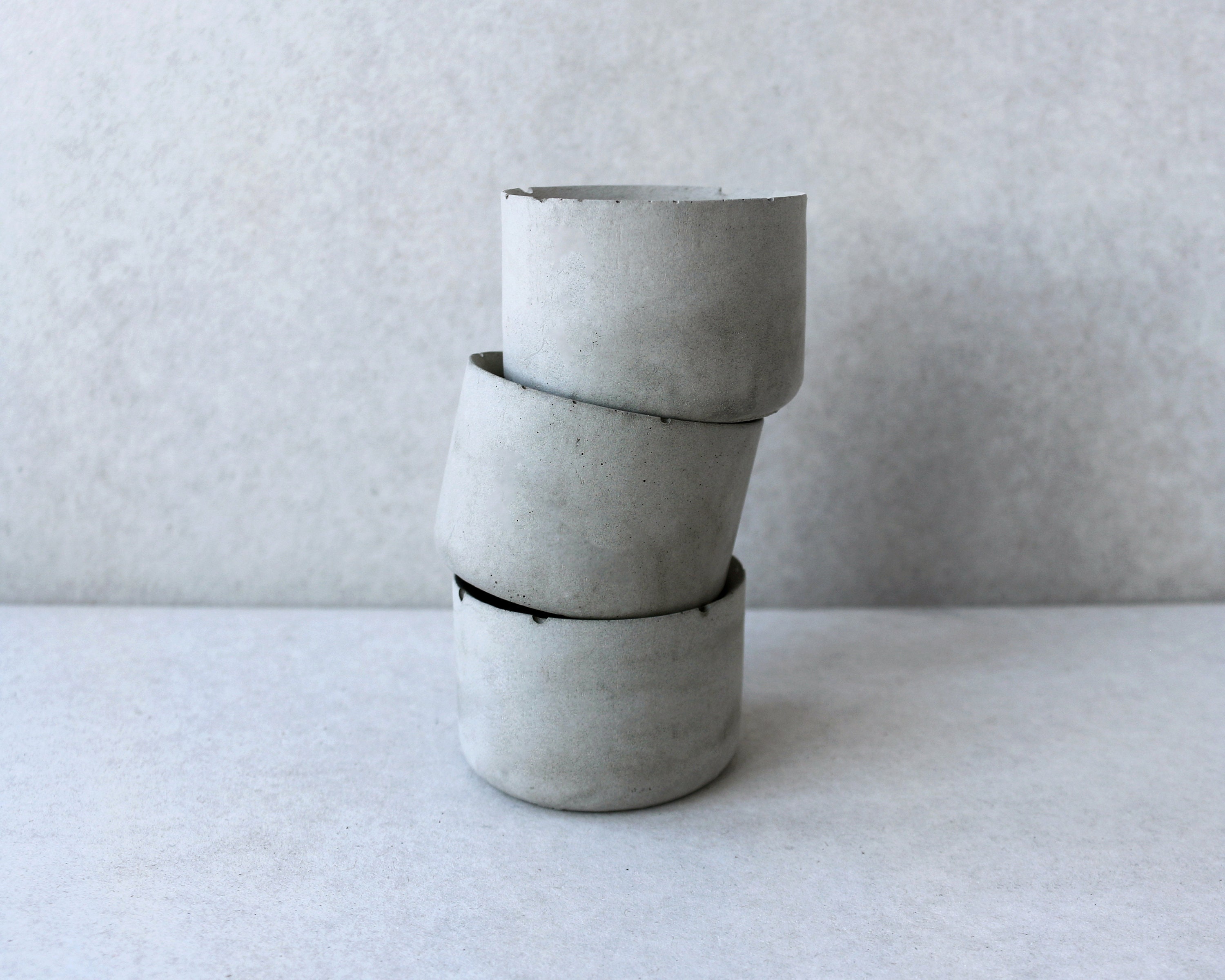 Set of 3 small concrete planters Small round minimalistic | Etsy