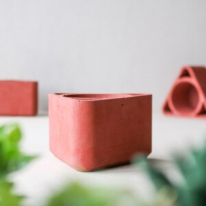 Terracotta Red Concrete Triangle Planter | Minimalist Planter Pot ...