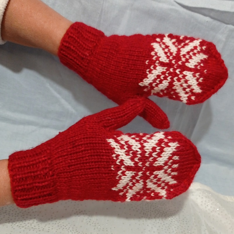 Red Mittens - Etsy