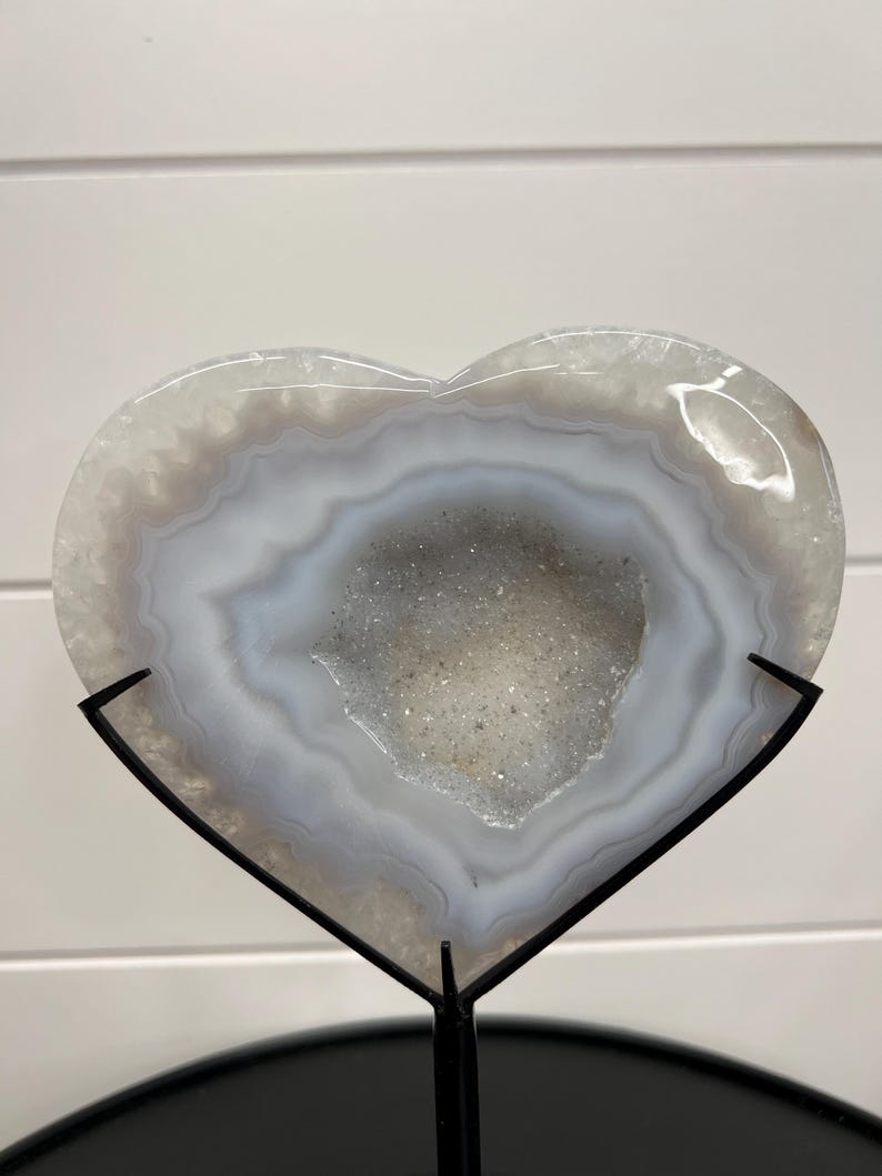 Banded Agate Heart With Druzy Center on Stand | Polished Agate Slice ...