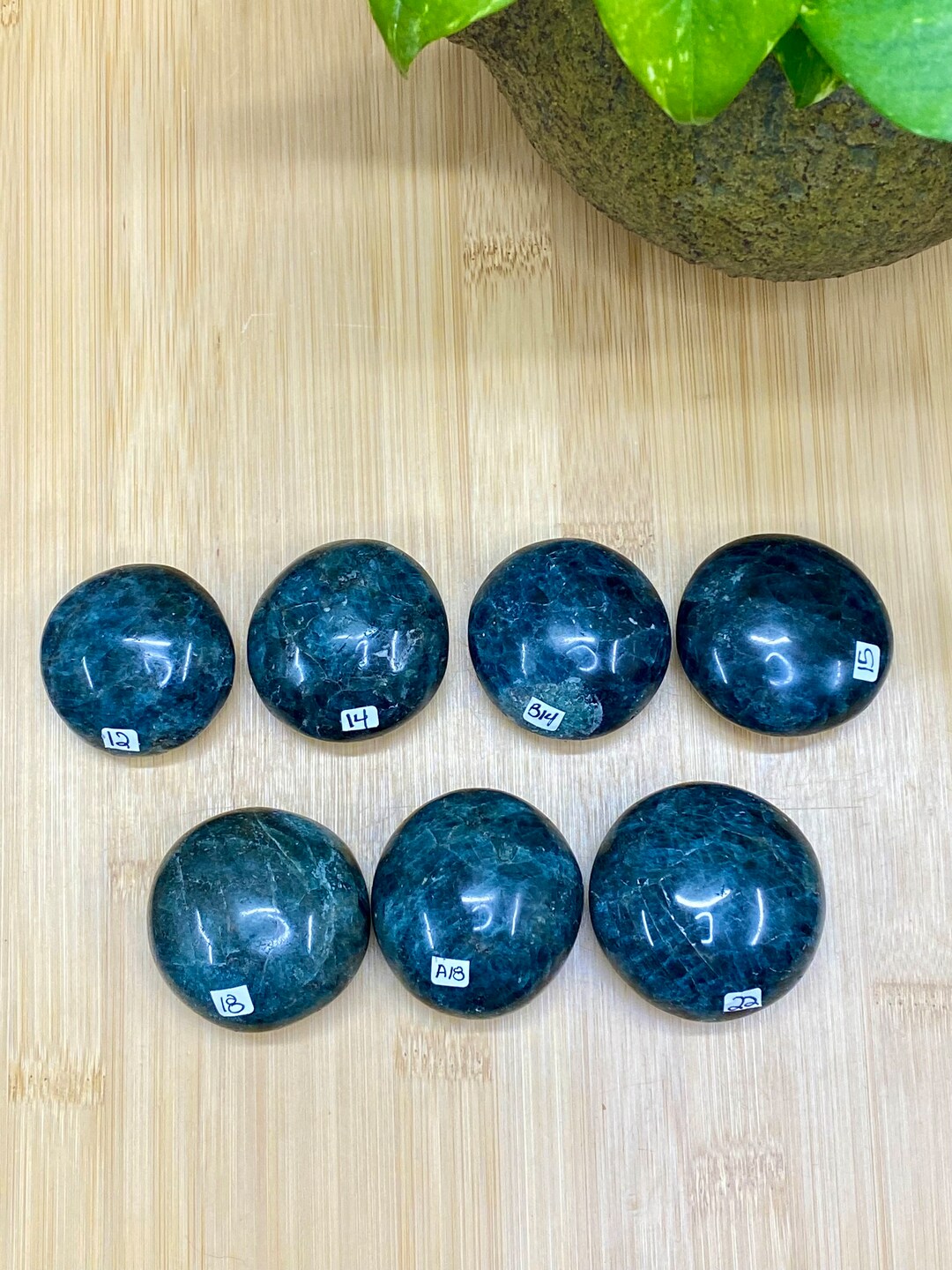 Green Apatite | Green Apatite Palm Stones | Apatite | Pocket Stones - Etsy