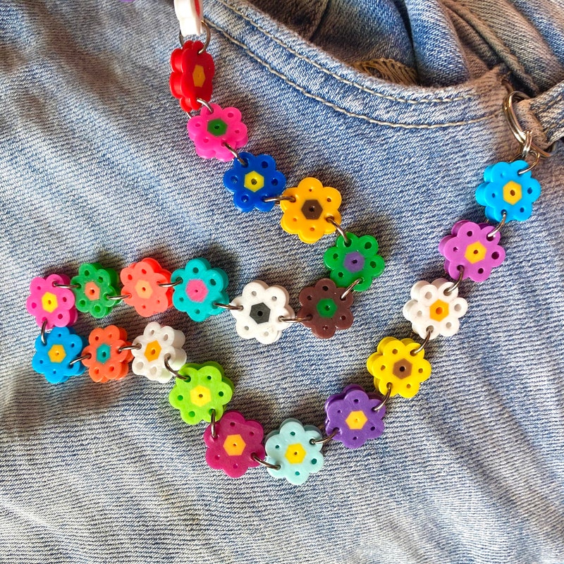 Lesbian Daisy Chain - Etsy