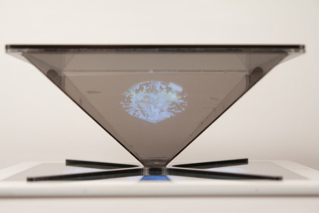 3D Holographic Pyramid for 10" Inch Tablet - Etsy