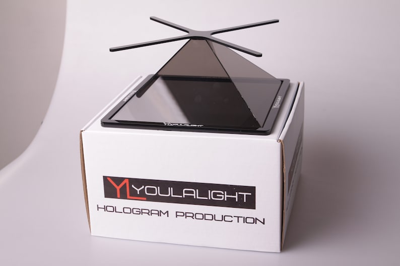 3D Holographic Pyramid for 10" Inch Tablet - Etsy