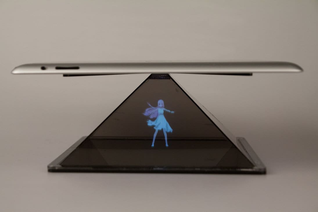 3D Holographic Pyramid for 10" Inch Tablet - Etsy