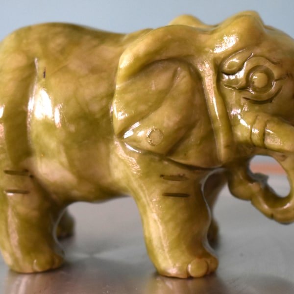 Jade Elephant Statue - Etsy