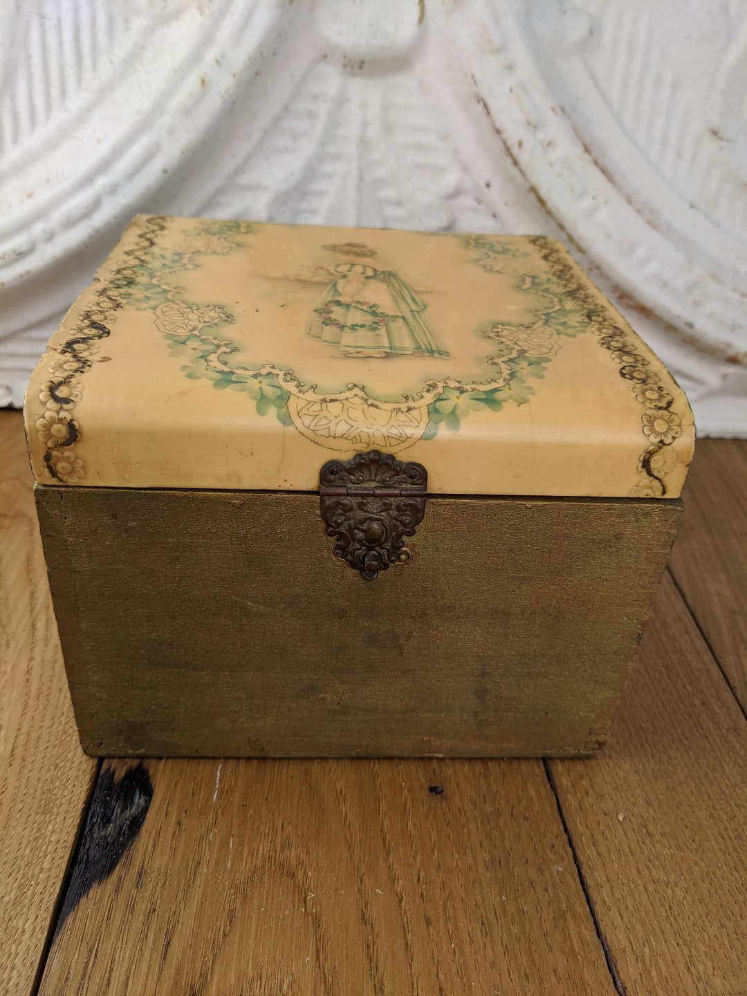 Vintage Collar Box - Detachable Collar - Etsy