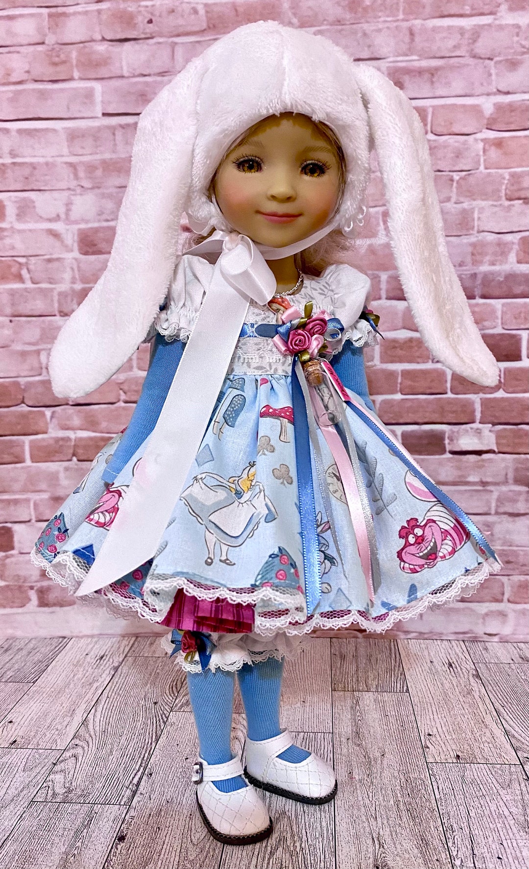 Super Sweet Dress Set for the Ruby Red Fashion Friends Dolls Wellie ...