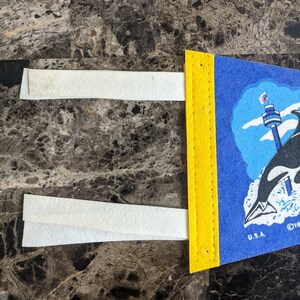 Vintage 70's 1978 Seaworld Shamu Killer Whale Orca Pennant Flag Tshirt ...