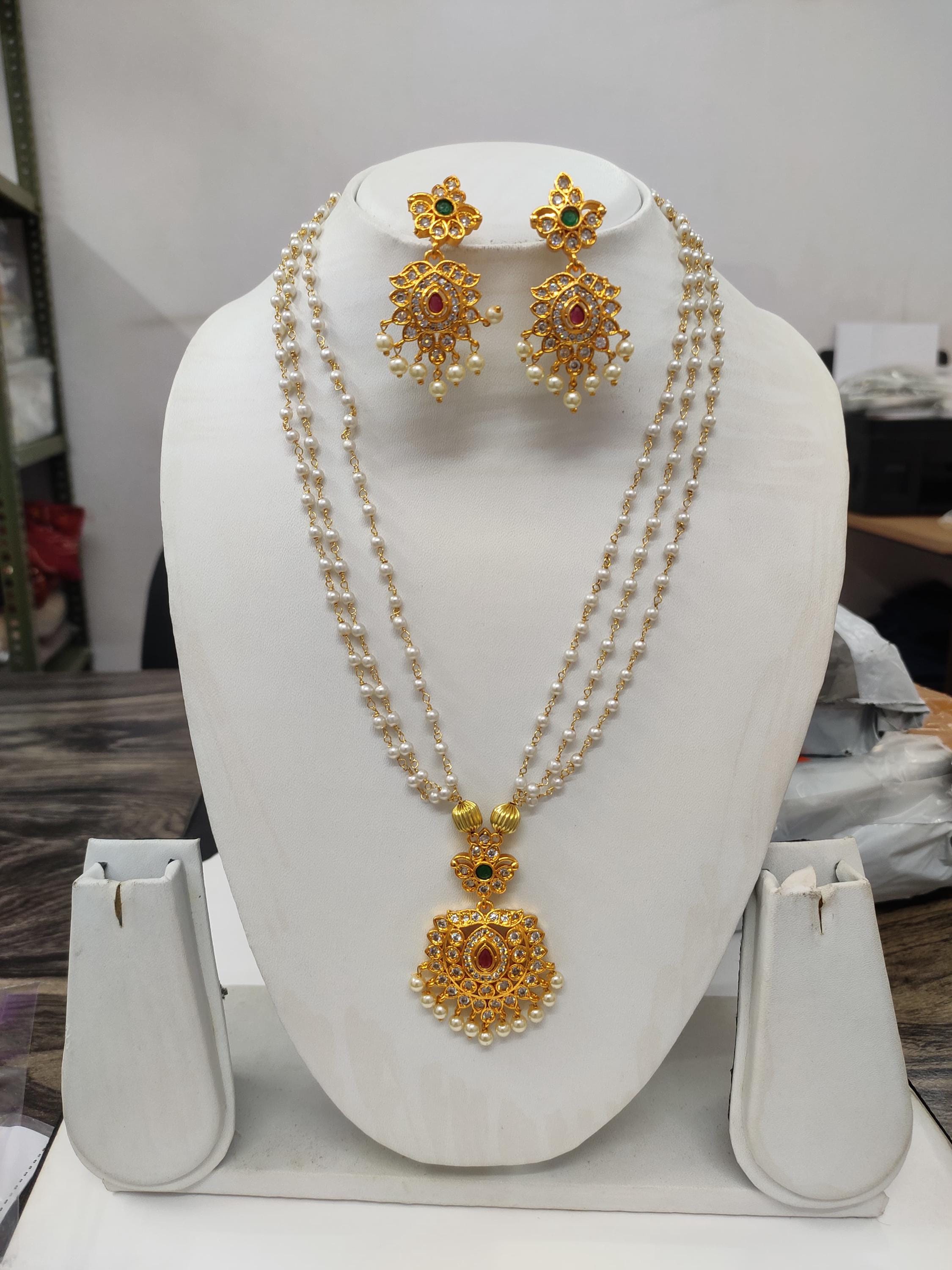 Kundan Necklace Set: CZ Diamond, Pearl, Gold Plated Indian Jewelry - Etsy