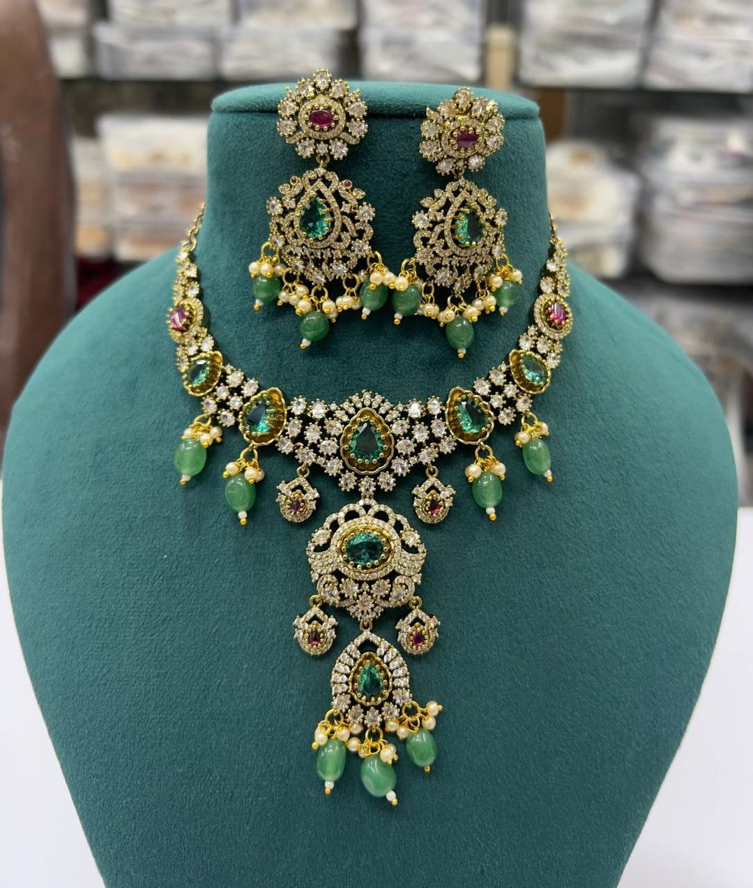 Mehndi Polish Necklace Victorian Jewelry Kundan Polki Sabyasachi ...