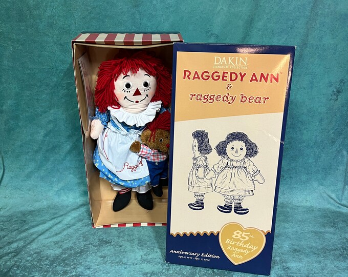 Dakin Raggedy Ann and Raggedy Bear 85th Birthday Raggedy Ann 2000 New ...