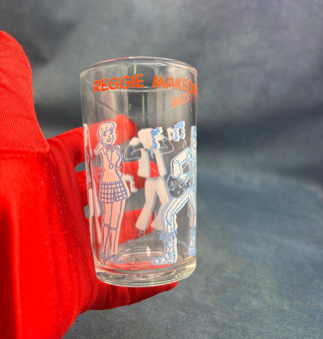 Vintage Archie Comics Collectible Glass Reggie Makes the Scene Reggie ...