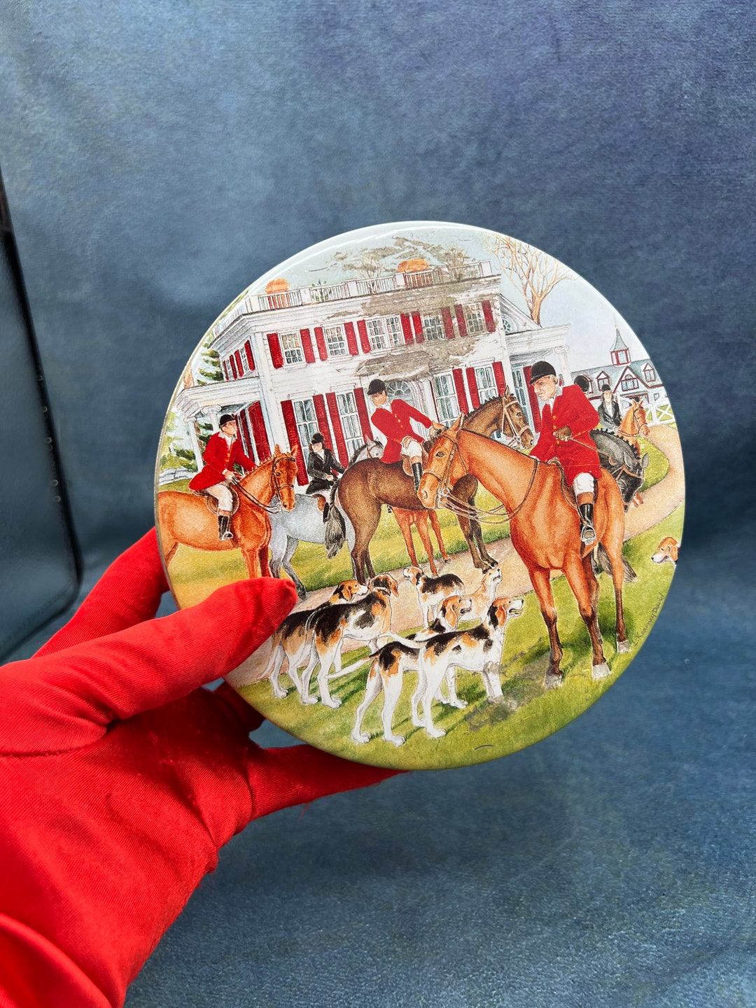 Vintage Tin English Hunt Scene L Kearney Daird Ruth Hunt Candies Round Horses Dogs - Etsy