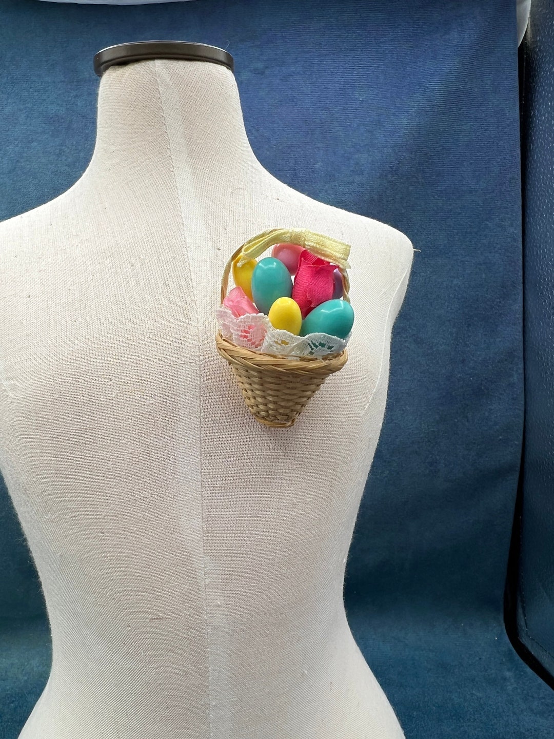 Avon Easter Basket Pin Vintage - Etsy