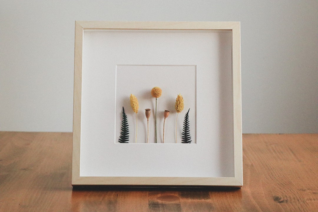 Dried Flowers in Frame, Dried Flowers Art, Dried Flower Arrangement ...