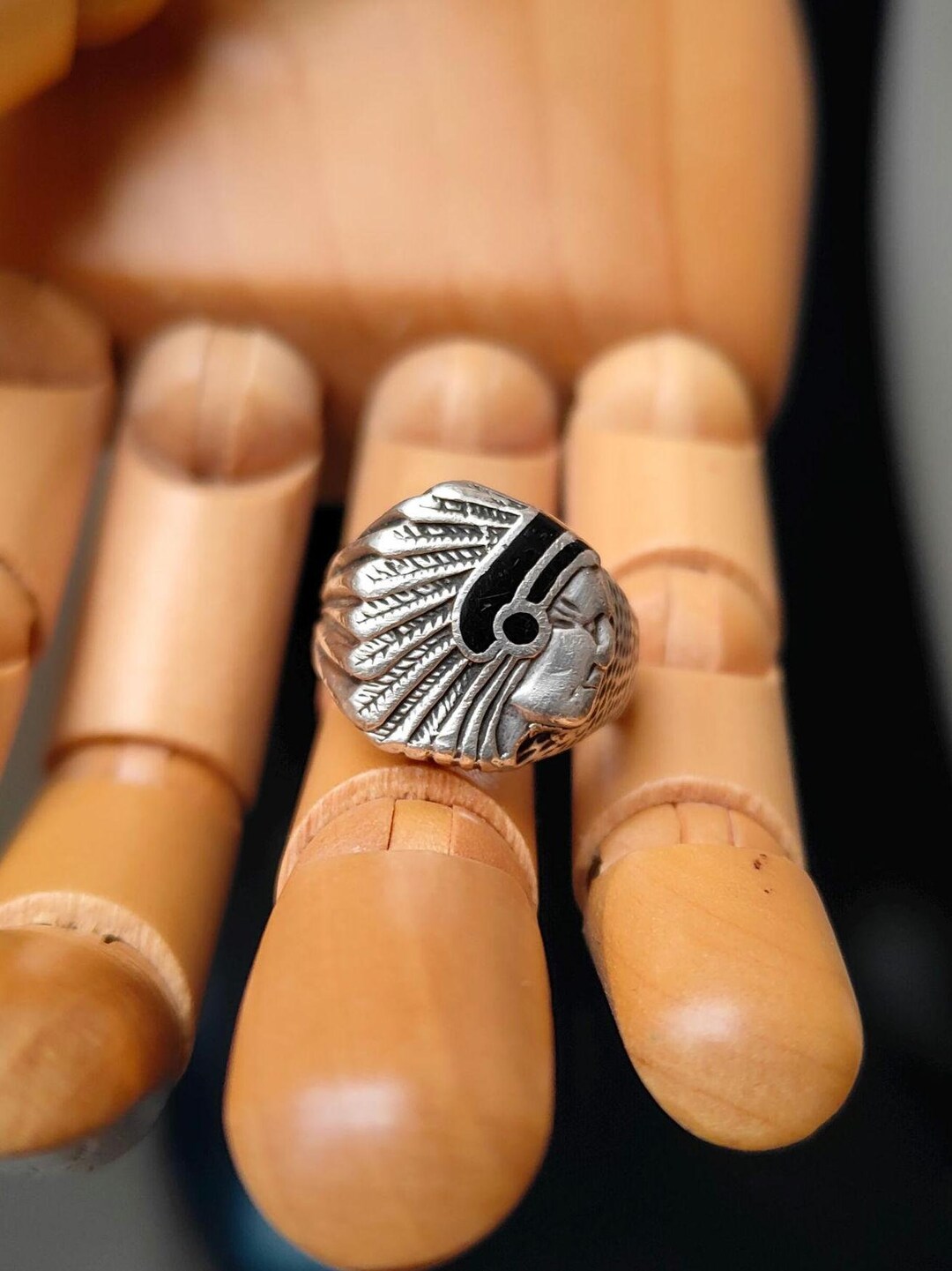 1970s Sterling Silver Signet Ring Indian Chieftain in a Feathered ...