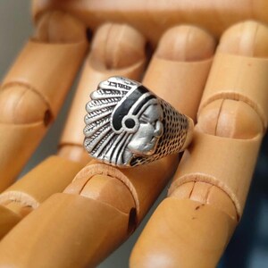 1970s Sterling Silver Indian Chieftain Signet Ring - US 5.5 - Etsy