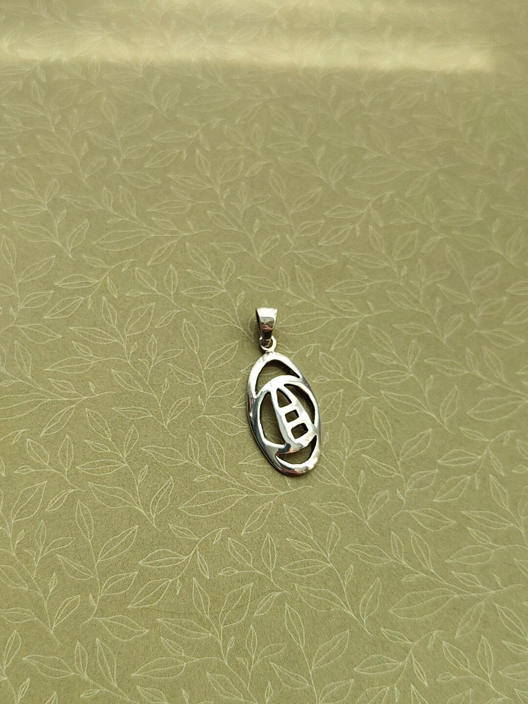 Glasgow Rose Eye Shaped Sterling Silver Pedant - Charles Rennie ...