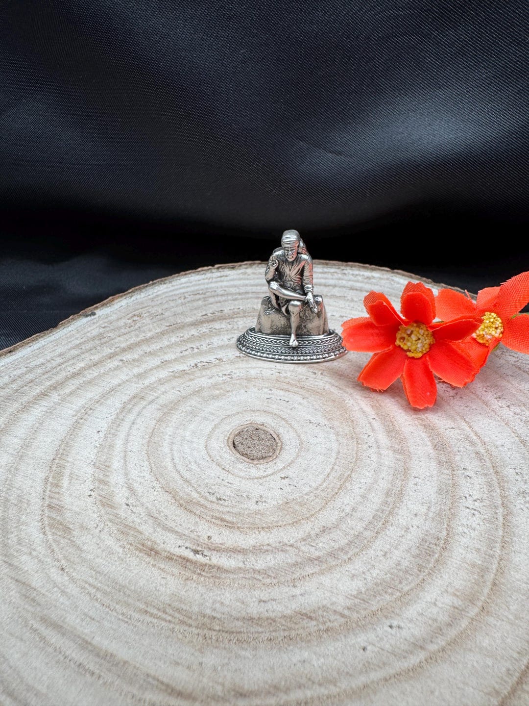 Saibaba Idol/ Baba/ Shiridi Sai Baba Idol/ Silver Idol/ Stones Idol ...