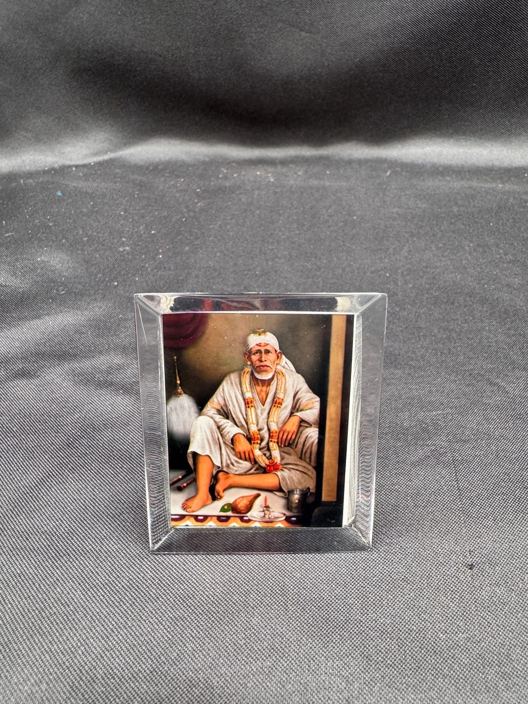 Saibaba Idol/ Baba/ Shiridi Sai Baba Idol/ Gold Idol/ Stones Idol/ Puja ...
