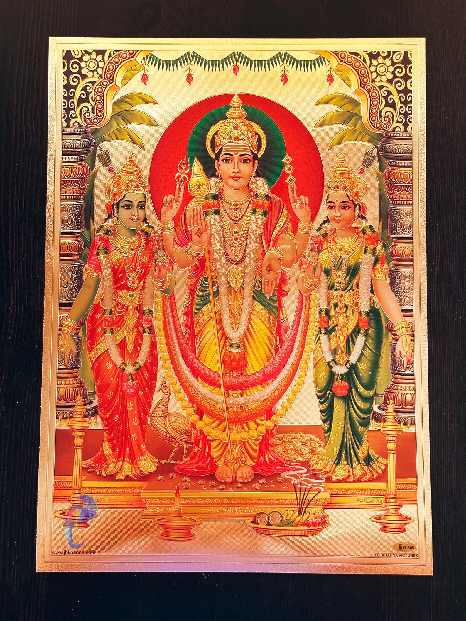 Picture/ Murugan/ Velu/ Valli Sametha/ Gold Foil Picture/ Puja Item ...