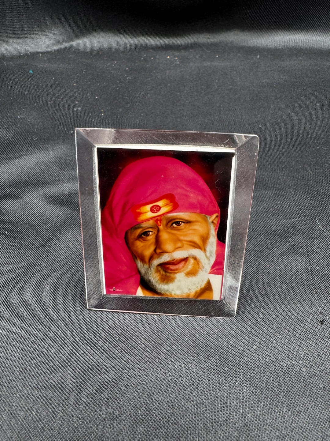 Saibaba Idol/ Baba/ Shiridi Sai Baba Idol/ Gold Idol/ Stones Idol/ Puja ...