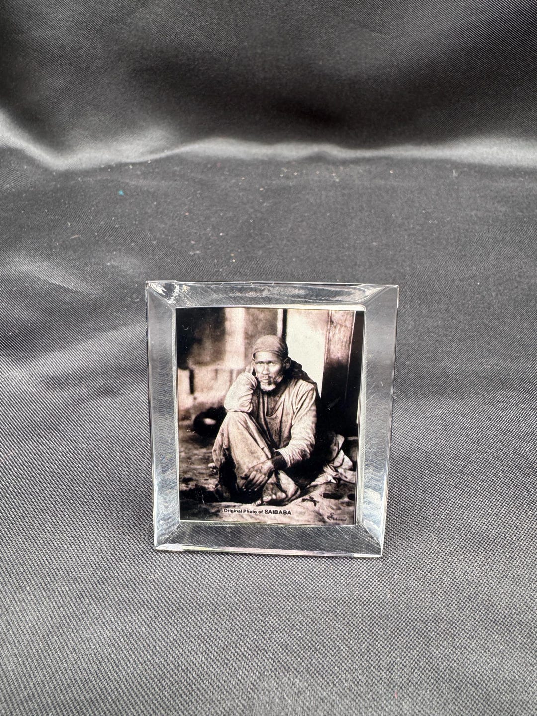 Saibaba Idol/ Baba/ Shiridi Sai Baba Idol/ Gold Idol/ Stones Idol/ Puja ...