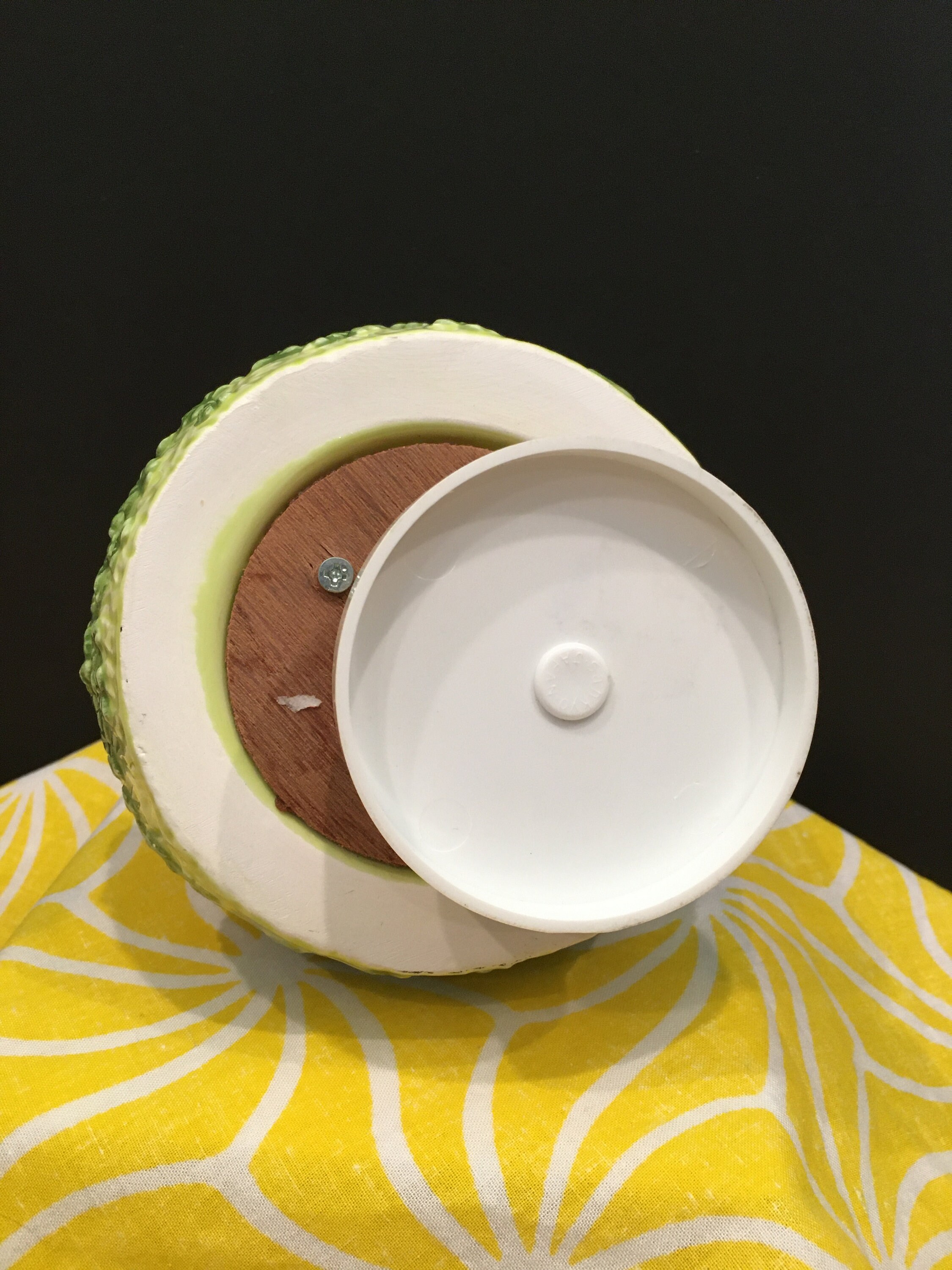 Ceramic Bunny on a Field of Clover Music Box Vintage - Etsy