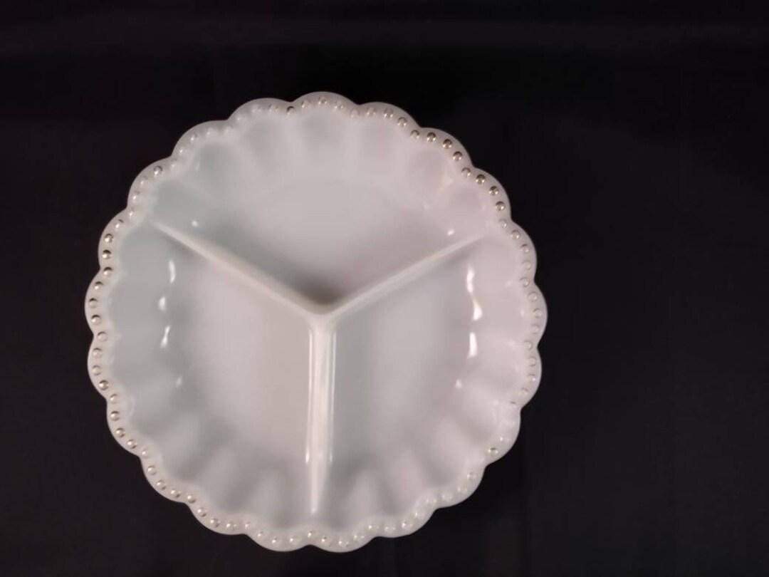 Beaded Edge Milk Glass Divided Bowl - Etsy