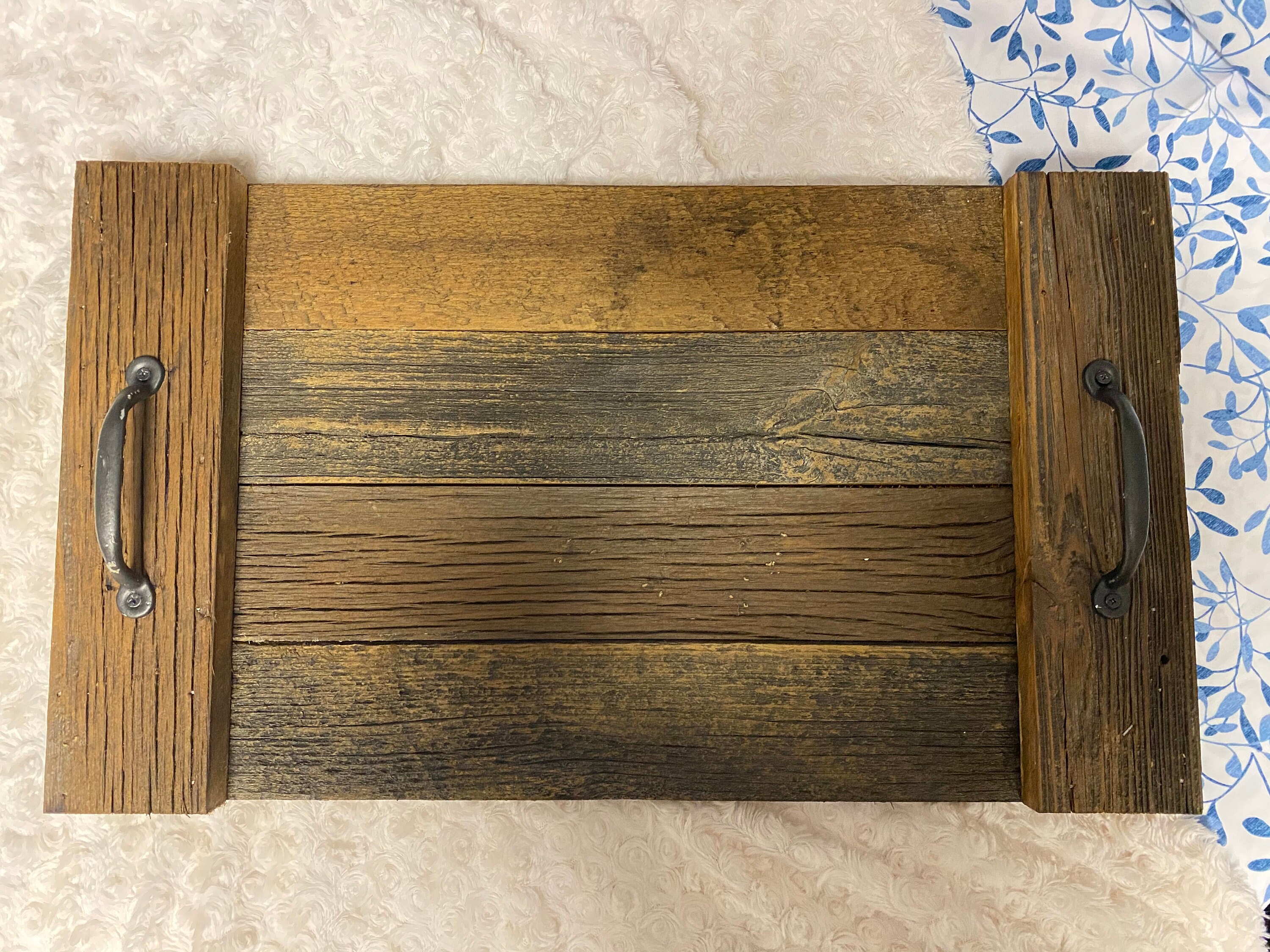 Reclaimed Barn Wood Serving Tray - Etsy.de