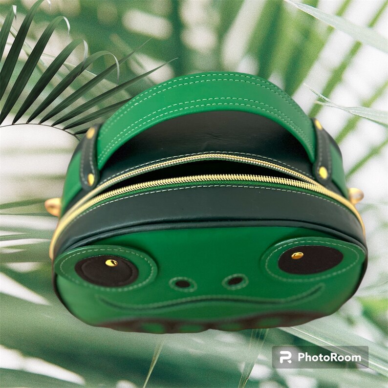 Hugo Crossbody Bag, Whimsical Frog Handbag, Bowler Shaped Handbag - Etsy