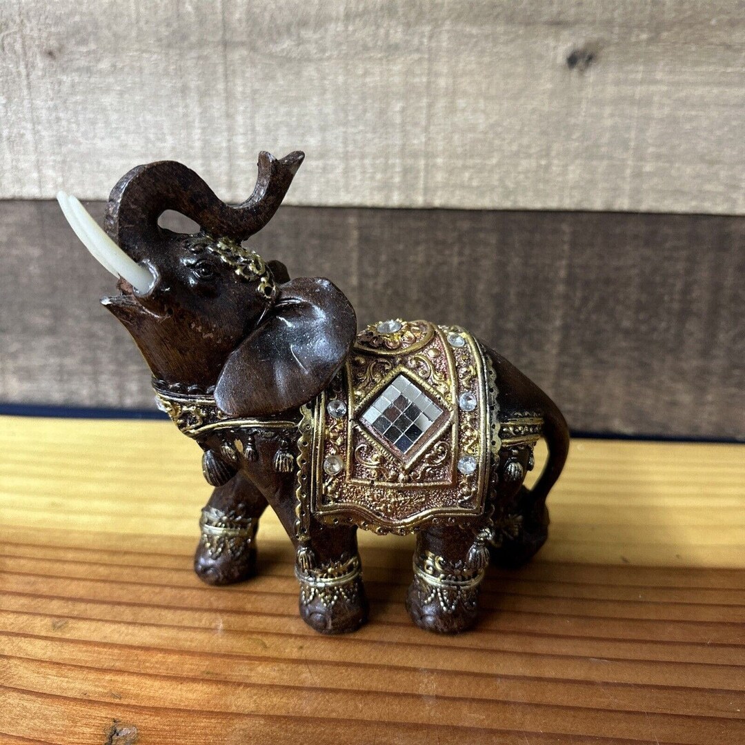 Good Luck Elephant Statue Feng Shui Elephant Decor Resin Elephant ...