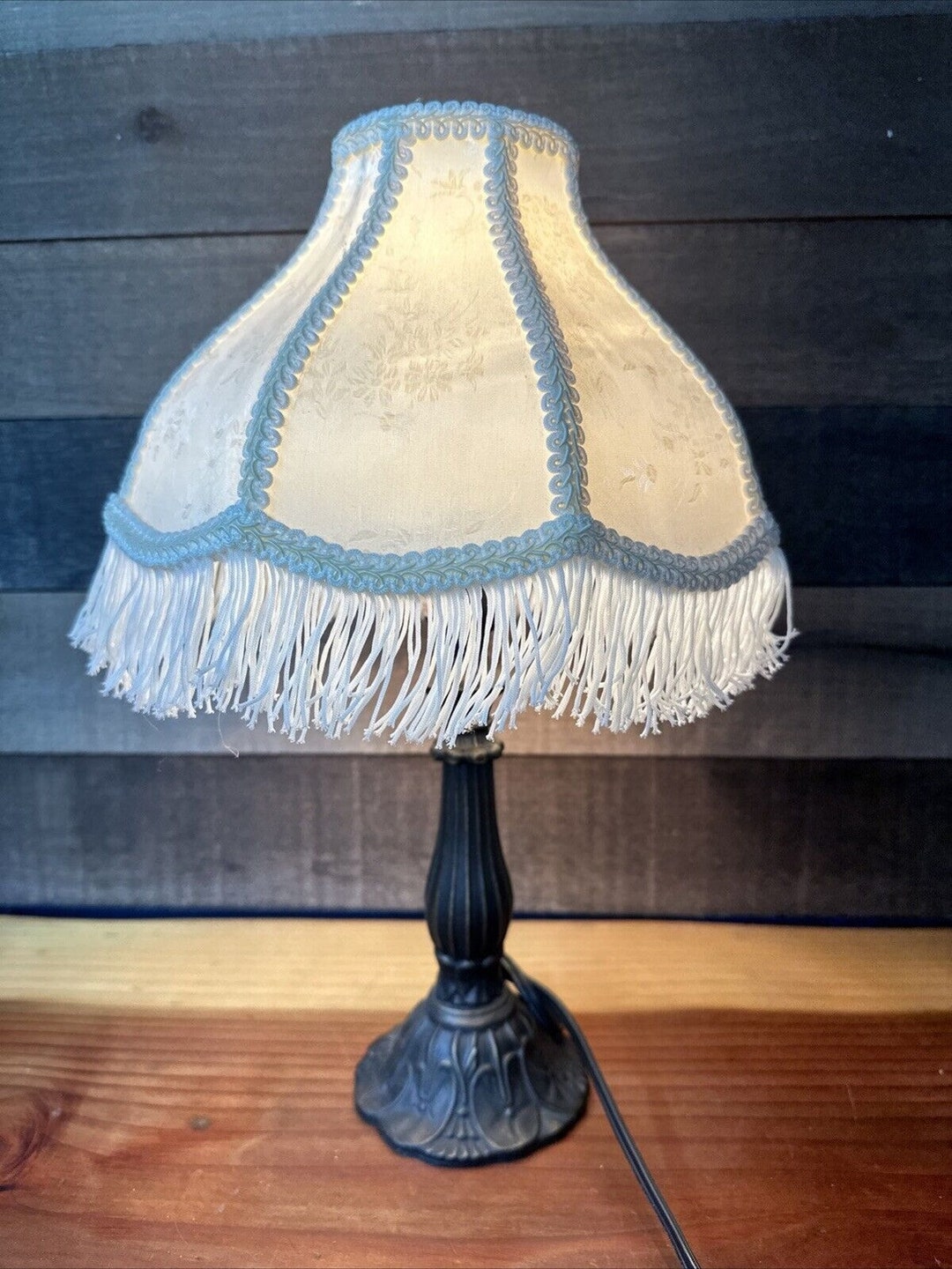 Vintage Victorian Style Shabby-chic Fringed Antiqued Table Lamp 16” - Etsy