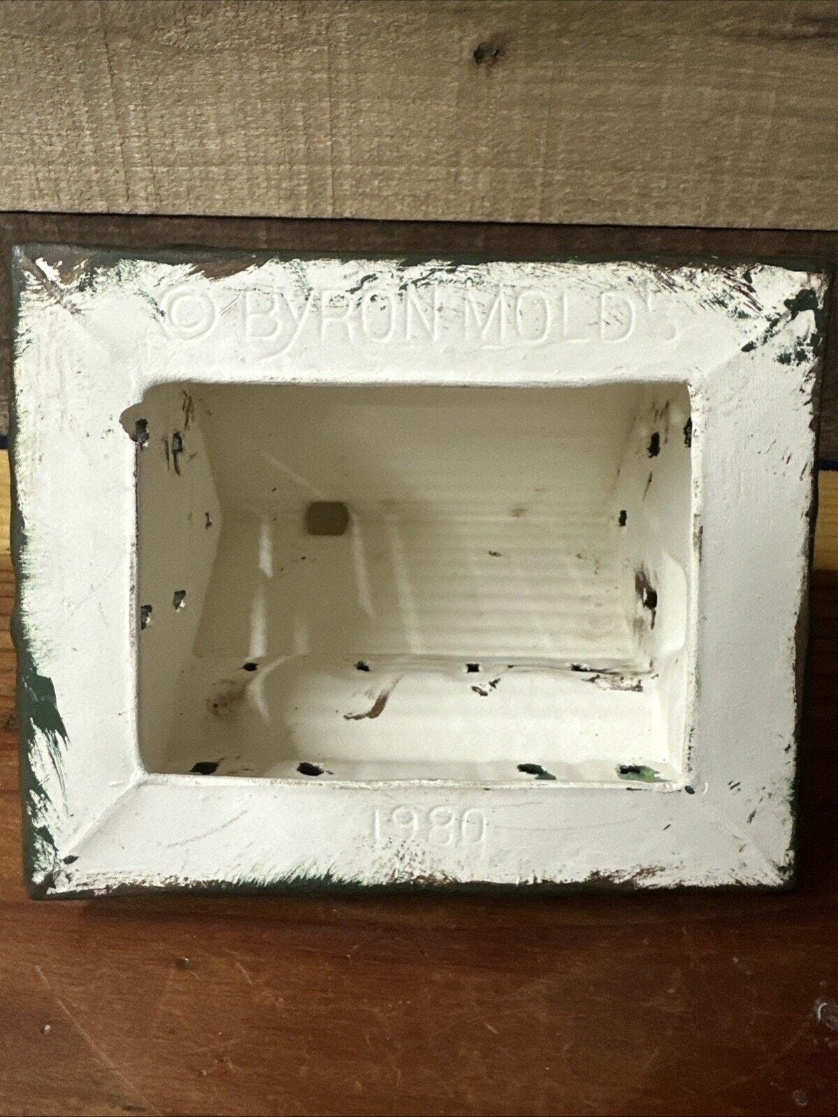 Byron Molds 1980 Ceramic Brown Green House Village christmas Painted ...