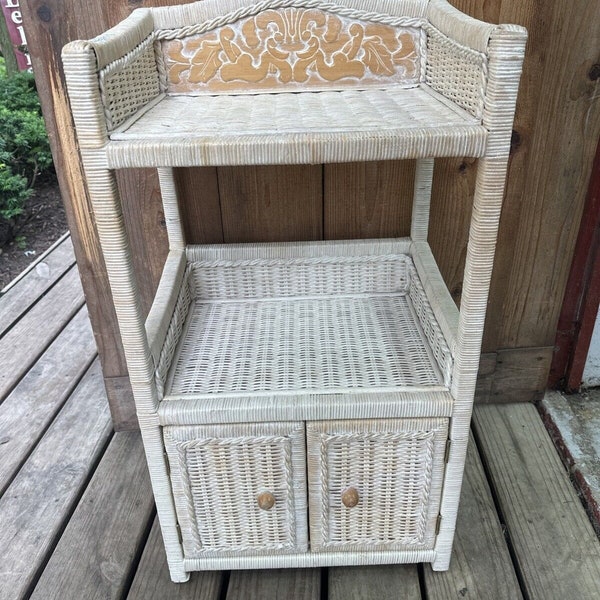 Wicker/rattan End Tables - Etsy