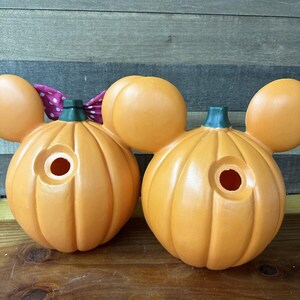 Pair of Mickey and Minnie HTF Pumpkin Blow Mold Light up Decorations - Etsy