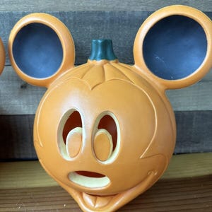 Pair of Mickey and Minnie HTF Pumpkin Blow Mold Light up Decorations - Etsy