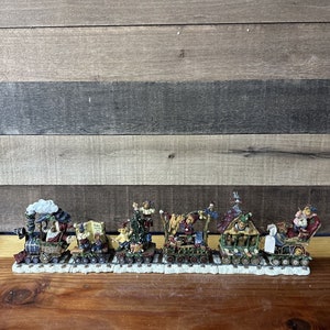 Boyds Bears Danbury Mint Santa Bear Special 6-car Christmas Train Set ...