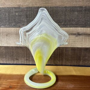 Vintage Sooner Art Glass Vase Coil Pedestal Base Yellow White Swirl 10 ...