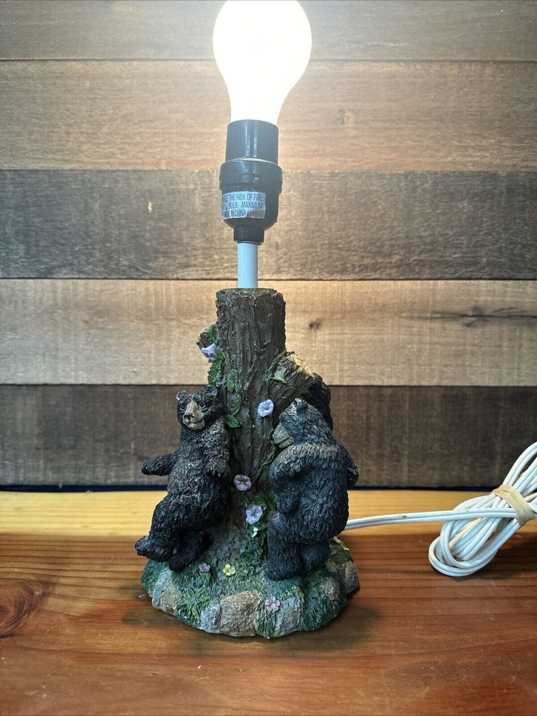 Bears Around A Tree Cabin Wildlife Table Lamp -flaw - Etsy
