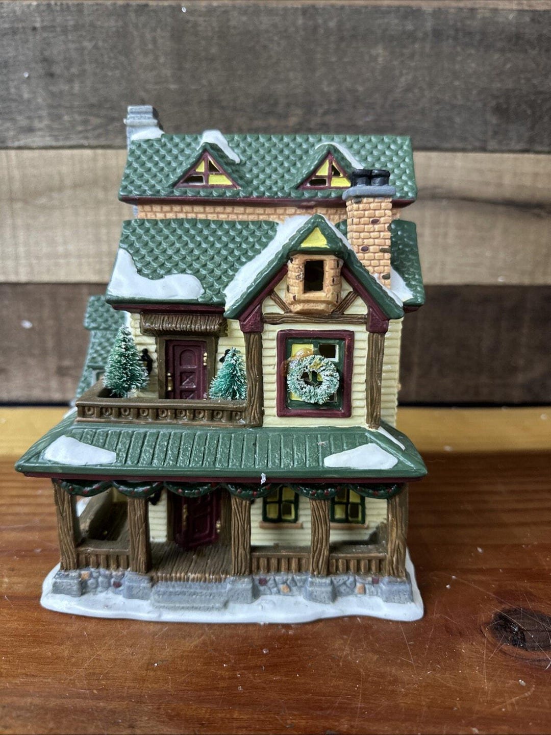 St Nicholas Square Christmas Village Collection Hubbard House 1998 in ...